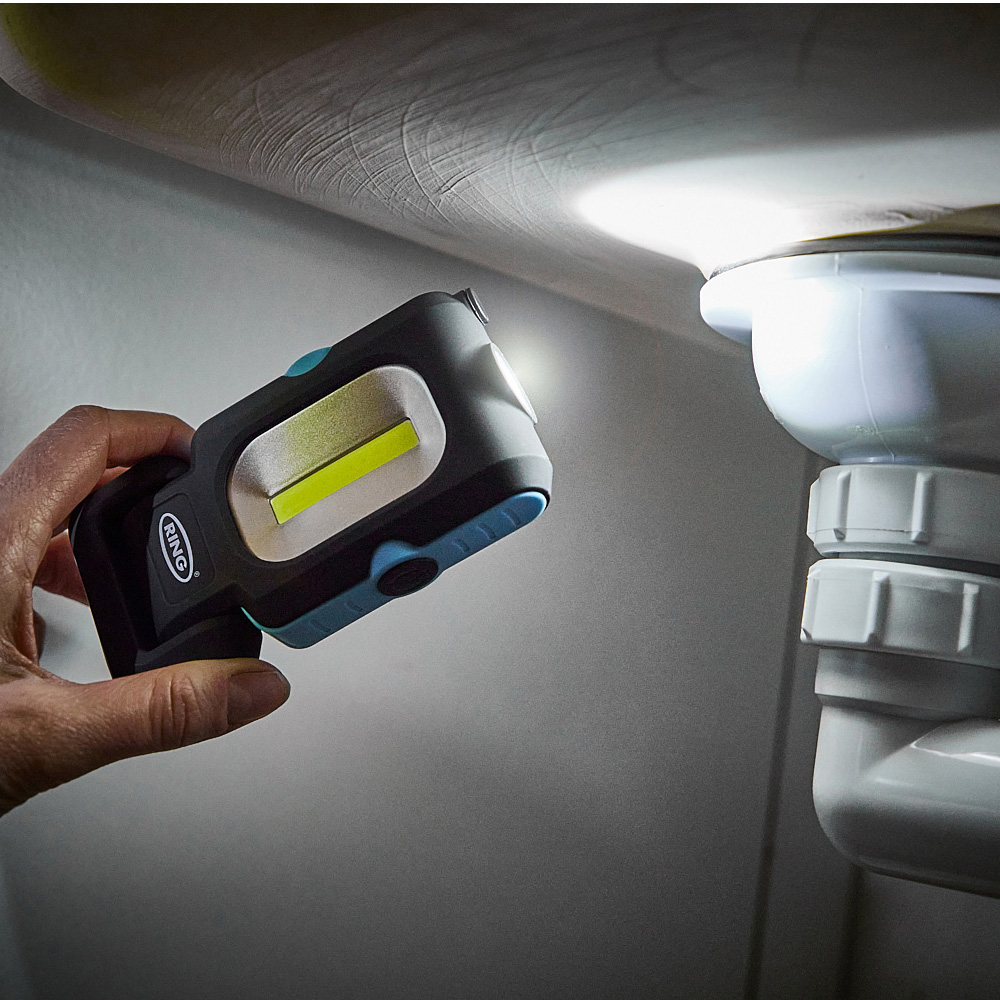 Ring Automotive RIL90 Mini LED Lamp Battery Operated