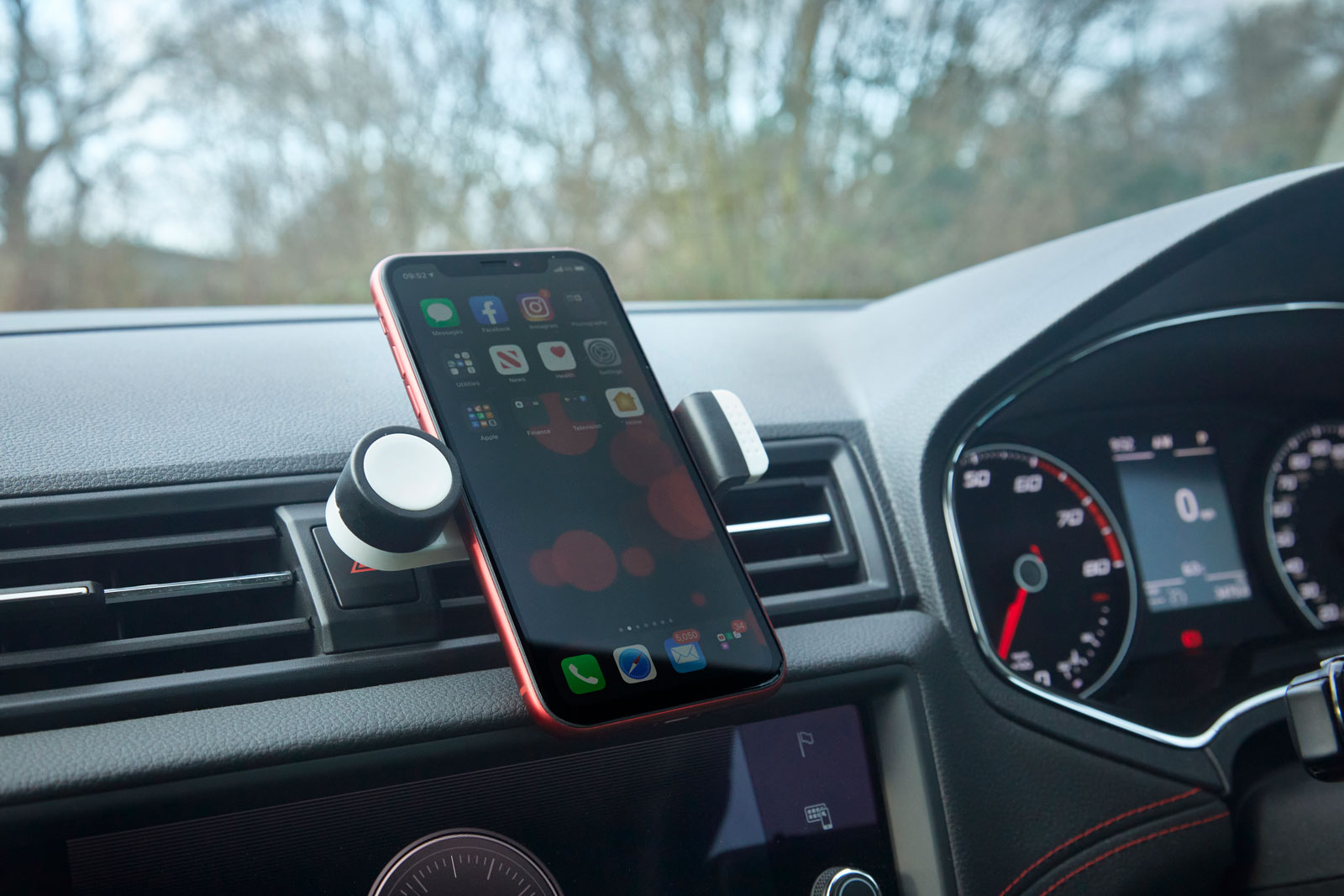 Ring Automotive RK001 - New Driver Car Care and Safety Kit